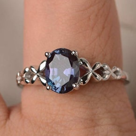 Accept offer | Jewelry | Casual Cross Anillos Oval Diamond Royal Blue ...